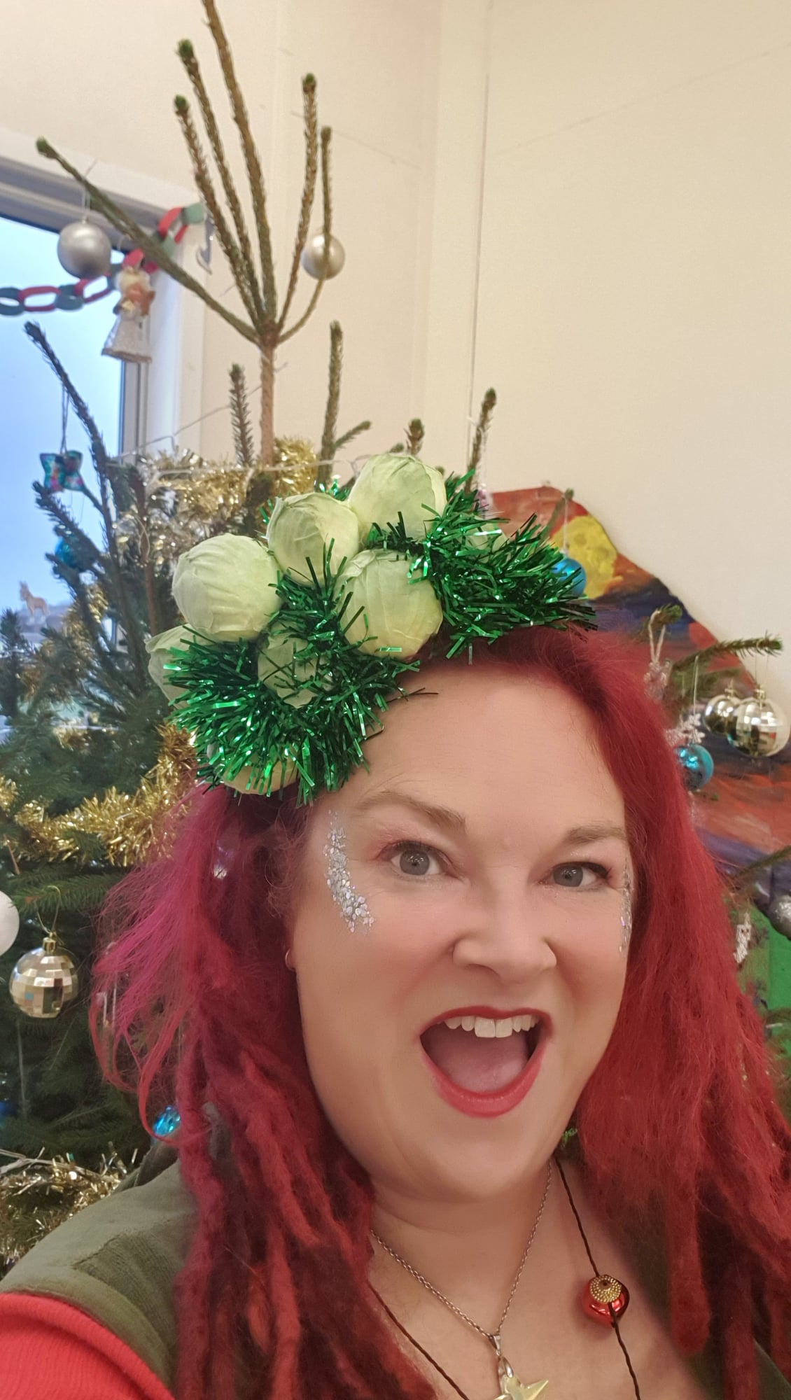 Festive Cheer at Oyne Primary – Pauline Cordiner – Scottish Storyteller